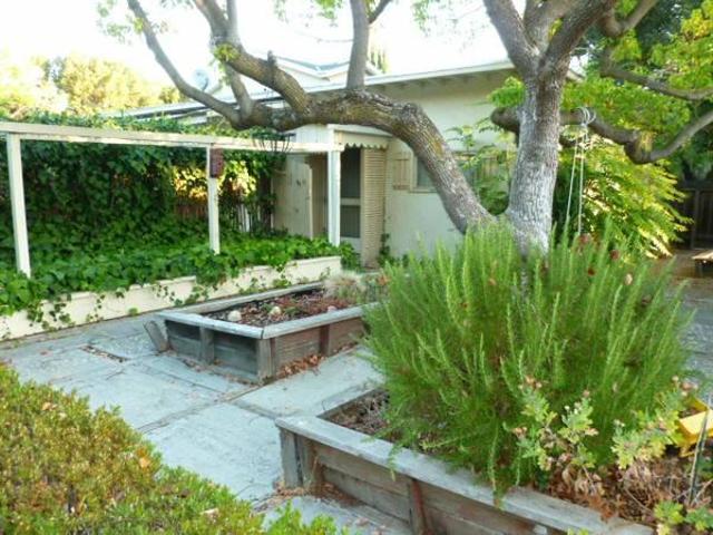 $1950 / 1br 750ft² Cozy 1 Bedroom Cottage