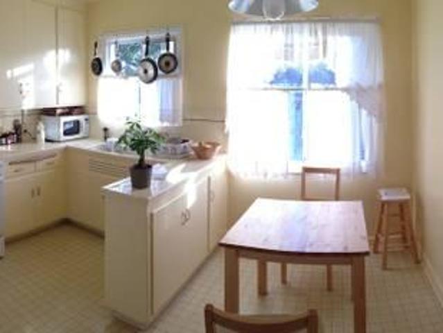 $1950 / 2br 769ft² Midtown Palo Alto  1mi to Stanford