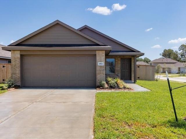 19513 Rosali Meadow Dr, New Caney, TX 77357