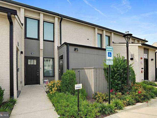 19510 Village Walk Dr Unit 1 102, Montgomery Village, MD 20886