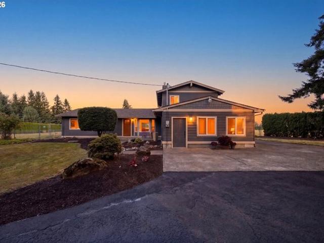 19518 OR 99E, Hubbard, OR 97032