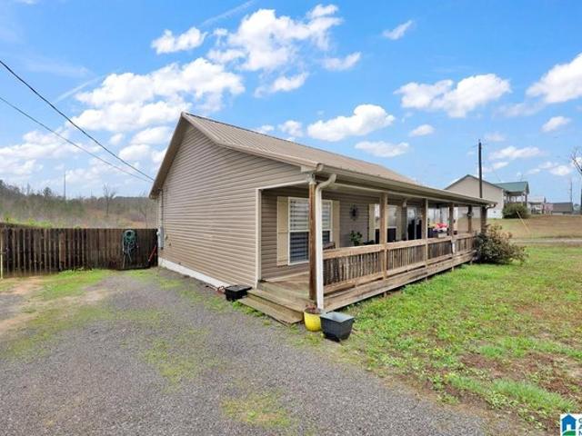 1951 Clevet Springs Rd, Hayden, AL 35079