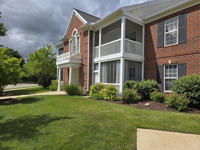 1951 Coventry Cir, Jackson, MI 49201