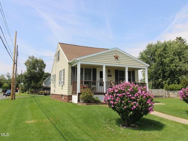 1951 Greenpoint Ave, Rotterdam, NY 12303