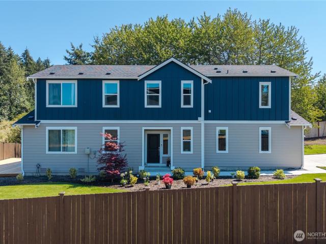 1951 th Avenue E
