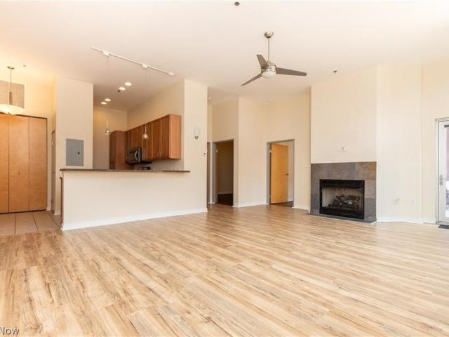 1951 W 26th Street 316