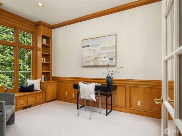 19524 SE 24th Place
