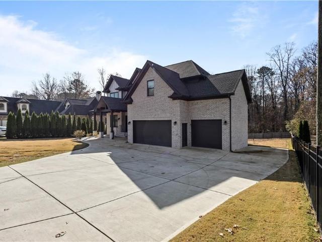 1952 Azalea Dr, Lawrenceville, GA