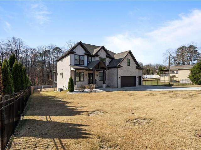 1952 Azalea Drive