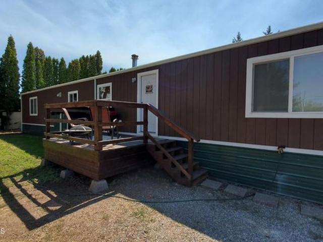 1952 E 12th Ave Trlr 15, Post Falls, ID 83854