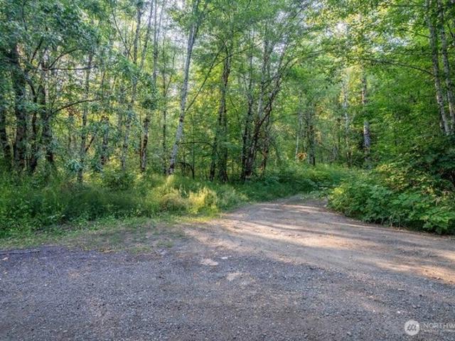 1952 E Agate Rd, Shelton, WA 98584