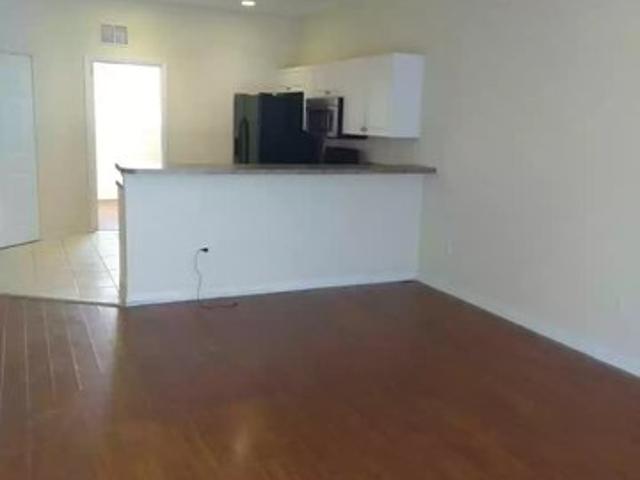 1952 Freeport Dr, Riviera Beach, FL 33404