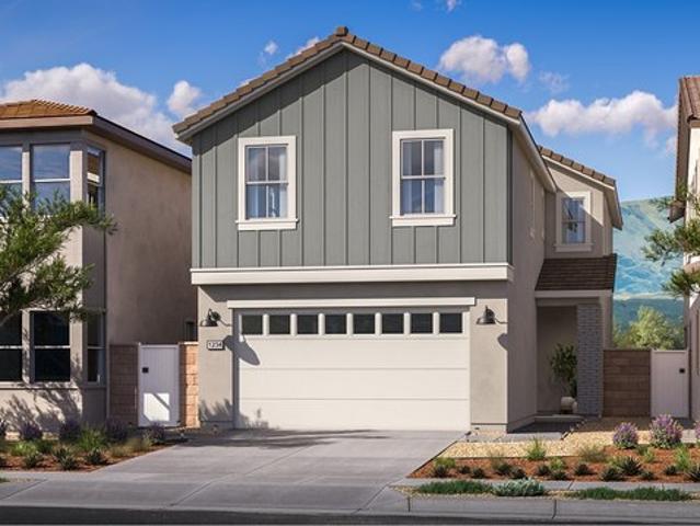 1952 Pyrenes Pl, Santa Paula, CA 93060