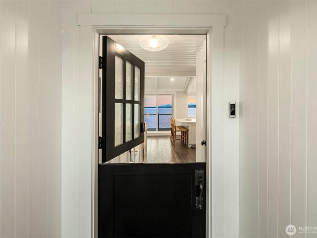 1952 th Avenue NW