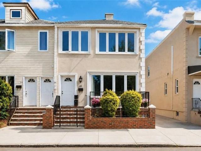 1952 76th St, Brooklyn, NY 11214