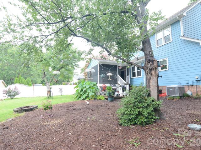 19535 Heartland Street # 105