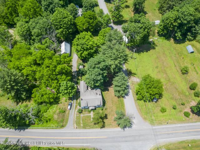 1953 County Road 11