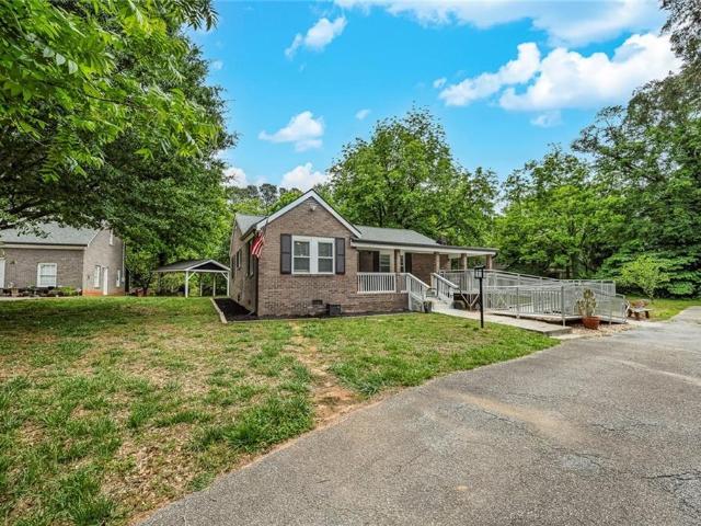 1953 Powder Springs Road SW