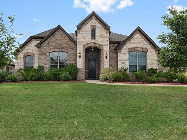 1953 Silver Falls Dr, Burleson, TX 76028