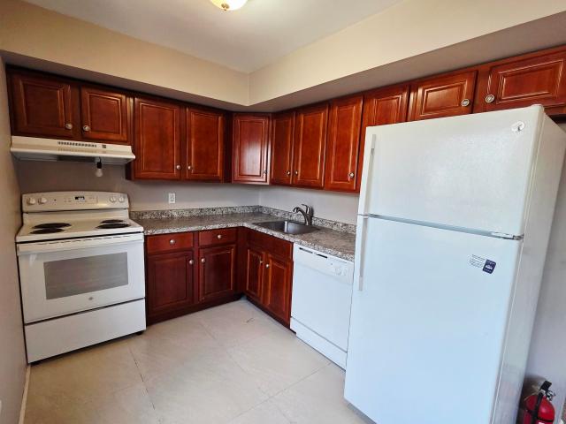 195 3Rd Ave # 2B
