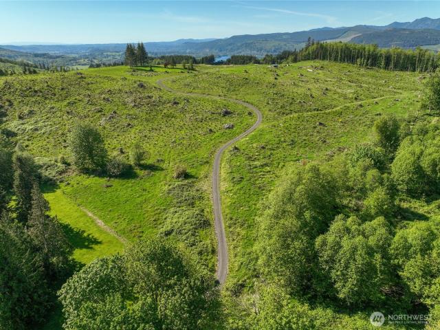 195 82 Hagen Road