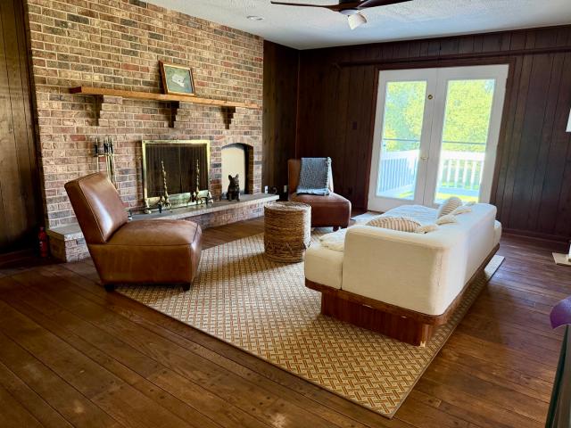 195 Clover Hill Lane