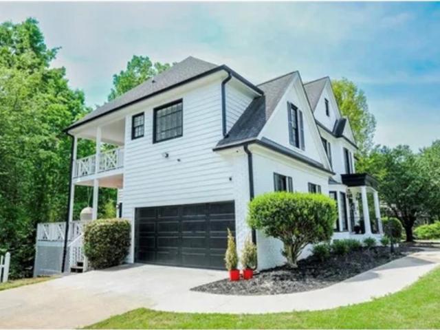 195 Creekside Park Drive