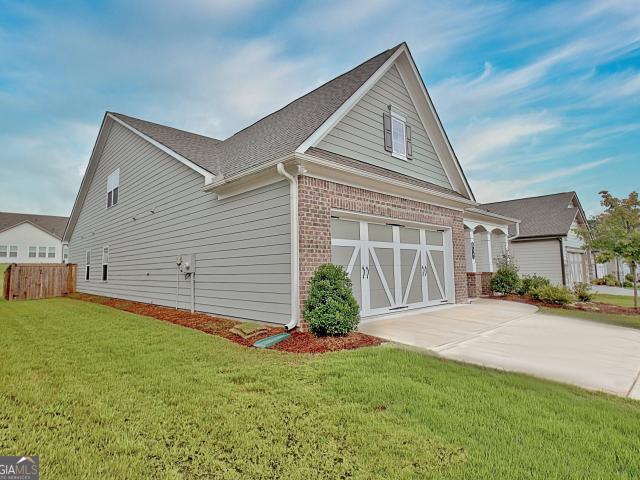 195 Amherst Way