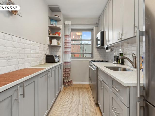 195 Adams Street, Brooklyn, NY