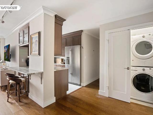 195 Adams Street, Brooklyn, NY