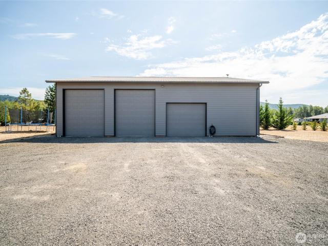 195 Bay Point Drive