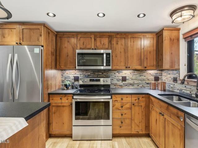 195 GCR 702 Unit 2 204, Winter Park, CO 80482