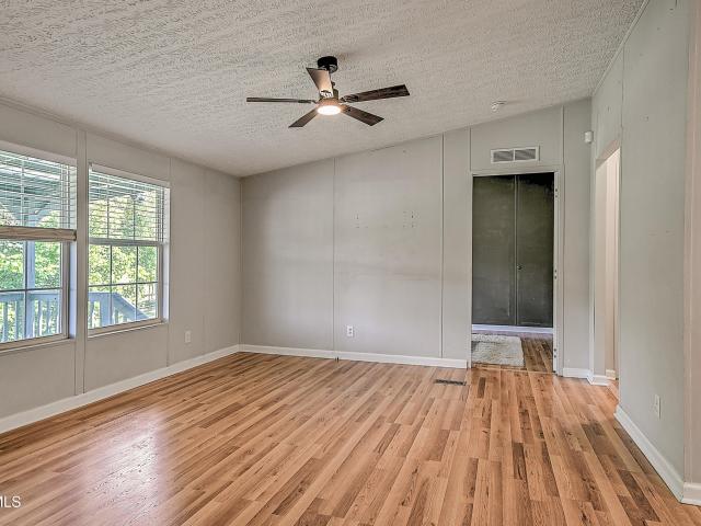 195 Derby Drive