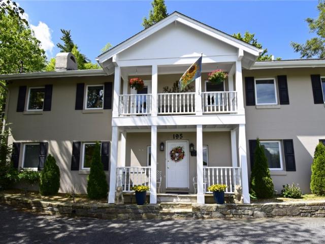 195 Fairway Lane