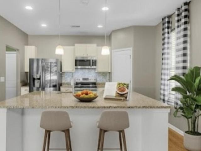 195 Hickory Ridge Way