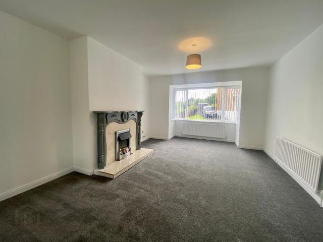 195 Hillcrest, Waterside, Londonderry, BT47 6GE