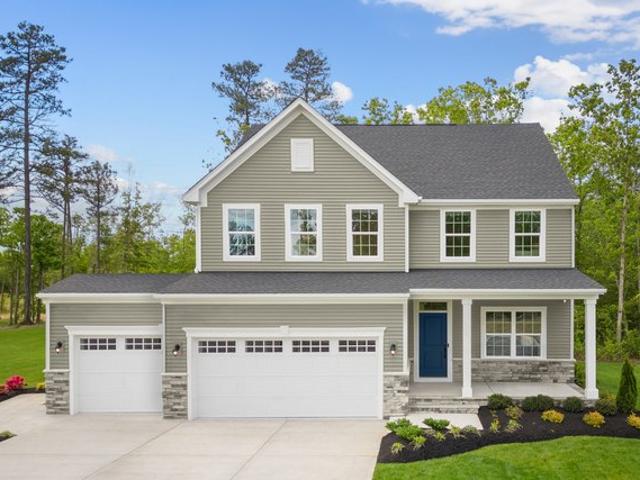 195 John Bull Cir W, Beavercreek, OH 45434