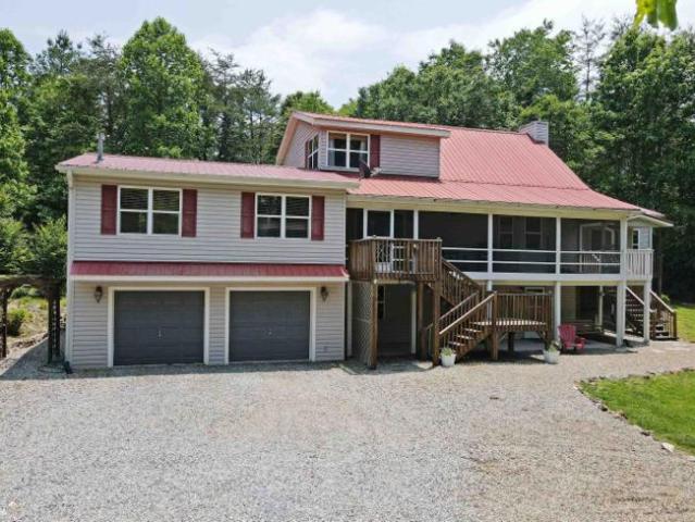 195 Long Dr, Blairsville, GA 30512