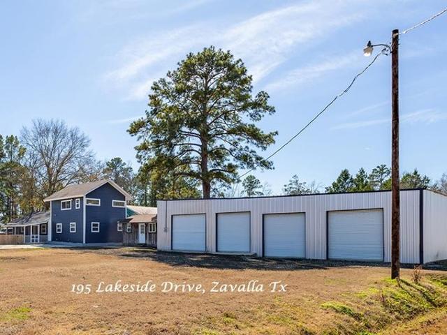 195 Lakeside Dr, Zavalla, TX 75980