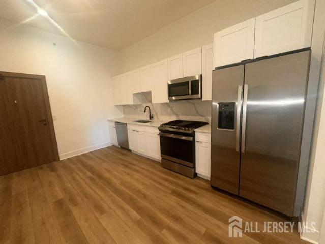 195 Main Street 303