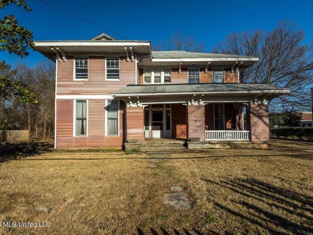 195 N Walthall Street