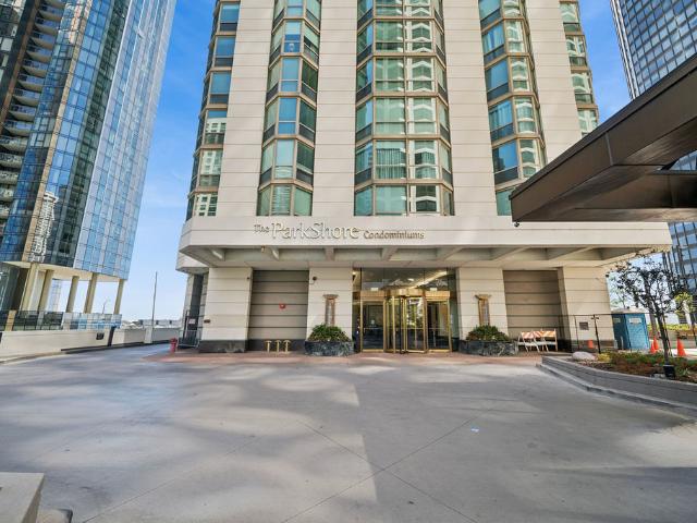 195 N Harbor Drive # 4903
