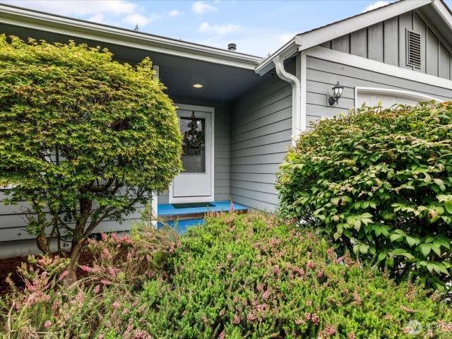 195 NW 12th Court