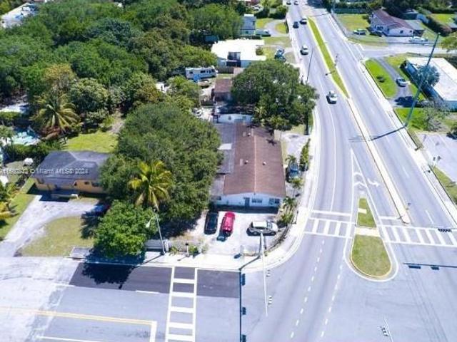 195 NW 135th St, Miami, FL 33168