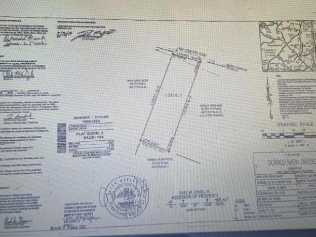 195 NW Ray Cemetery Rd