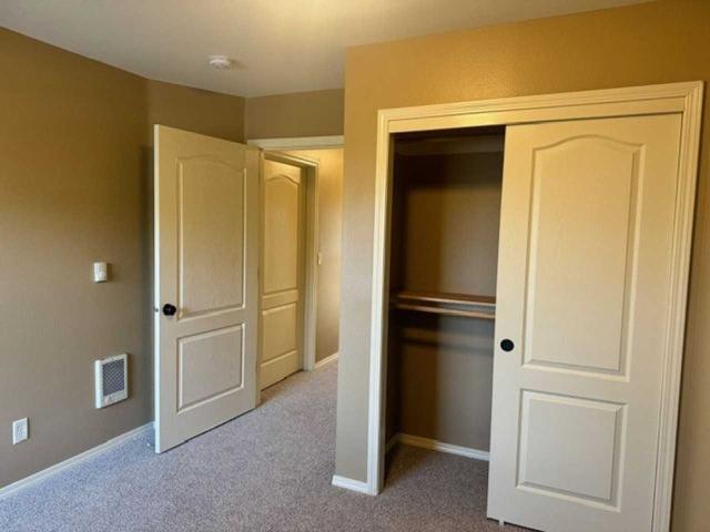 195 Santiam Village Apartments 2 Bedroom Apartment for Rent at 4976 Turquoise Ave Se, Salem, OR 97317 Southeast Mill Creek