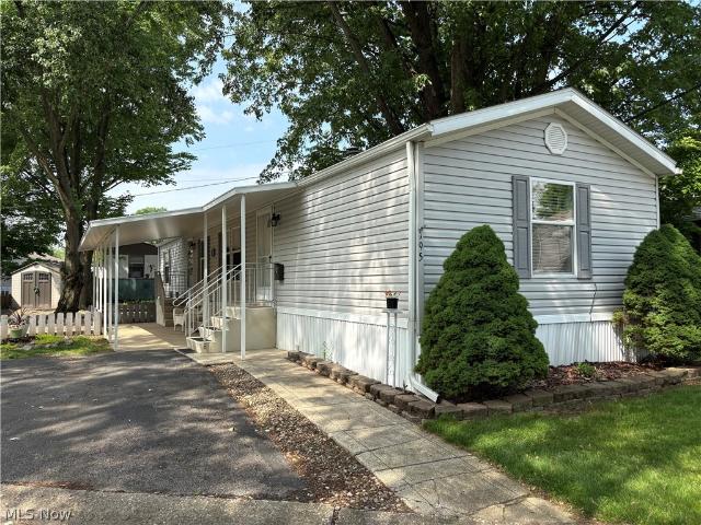 195 Spruce Lane