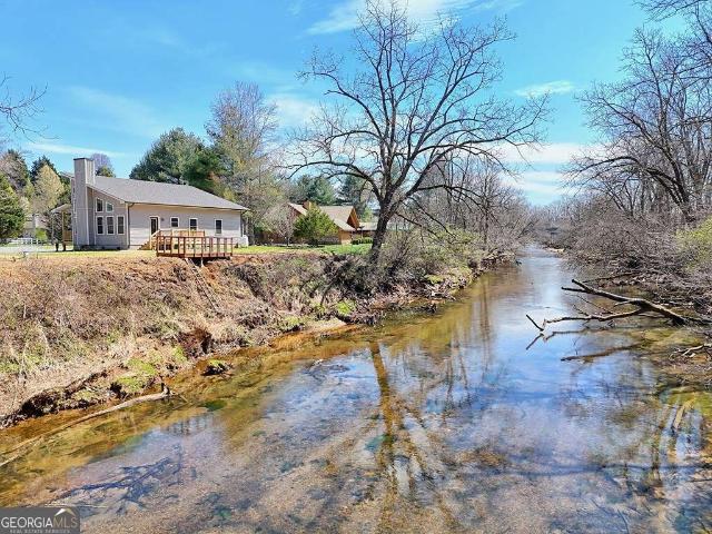 195 Rivers Edge Drive
