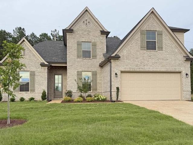 195 Ridgefield Dr, Oakland, TN 38060