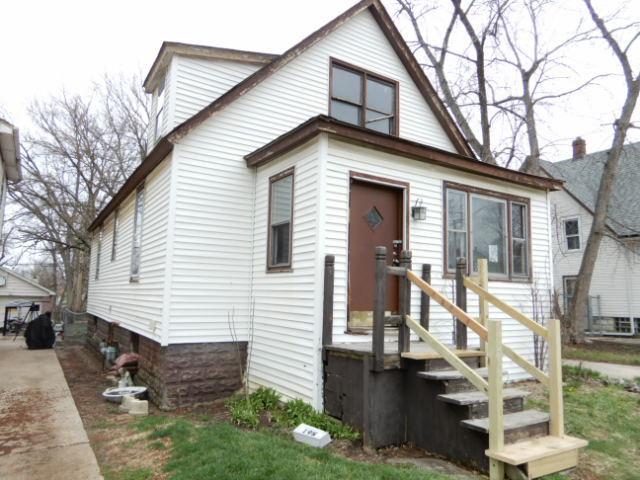 195 W 15th St, Chicago Heights, IL 60411 | MLS #12609